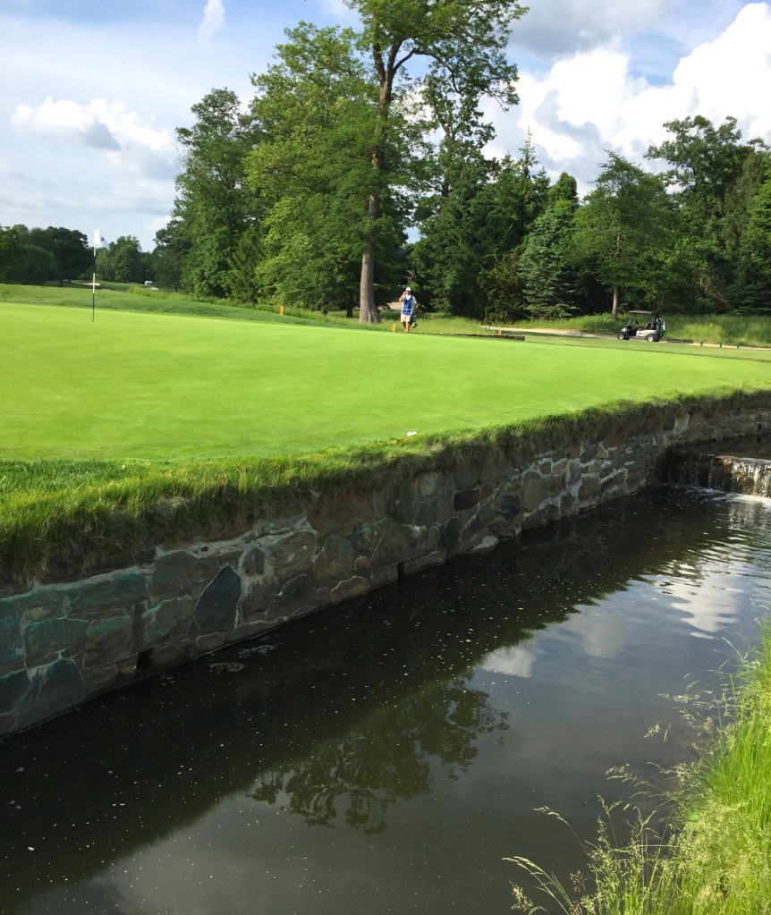 Review: Quaker Ridge Golf Club – Worldgolfer's Golf Course Reviews
