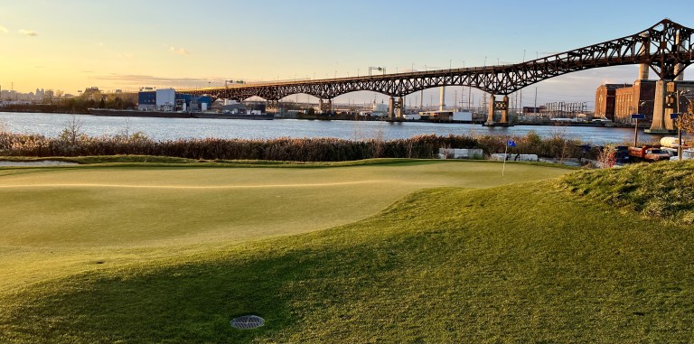 Review: Skyway Golf Course at Lincoln Park West – Worldgolfer's Golf ...