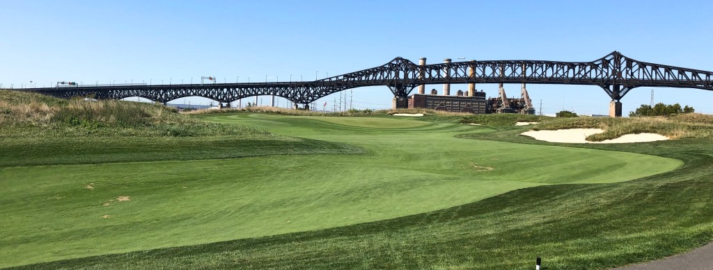 Review: Skyway Golf Course at Lincoln Park West – Worldgolfer's Golf ...